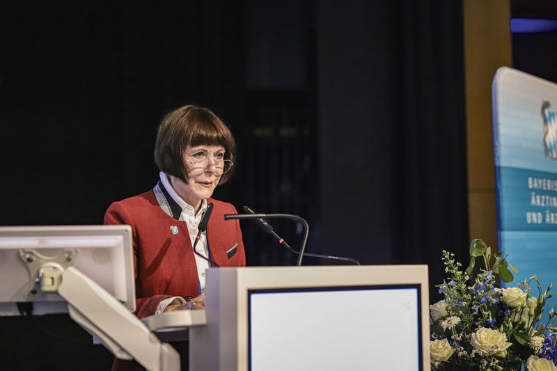 - Bayerisches Ärzteblatt