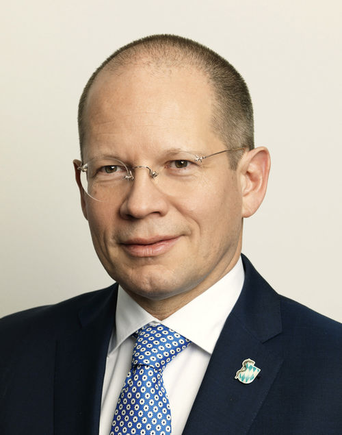 Nach seiner Wiederwahl: Dr. Andreas Botzlar im Interview - Bayerisches ...